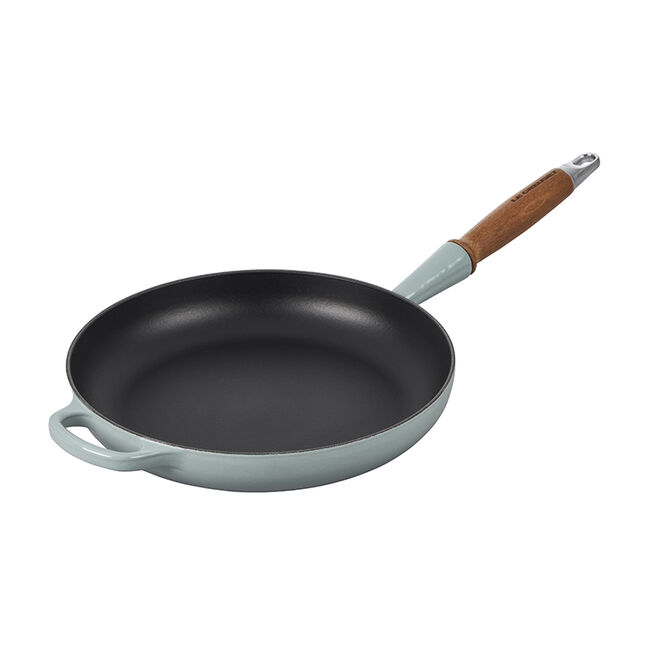Alpine Wood Handle Fry Pan | Le Creuset®