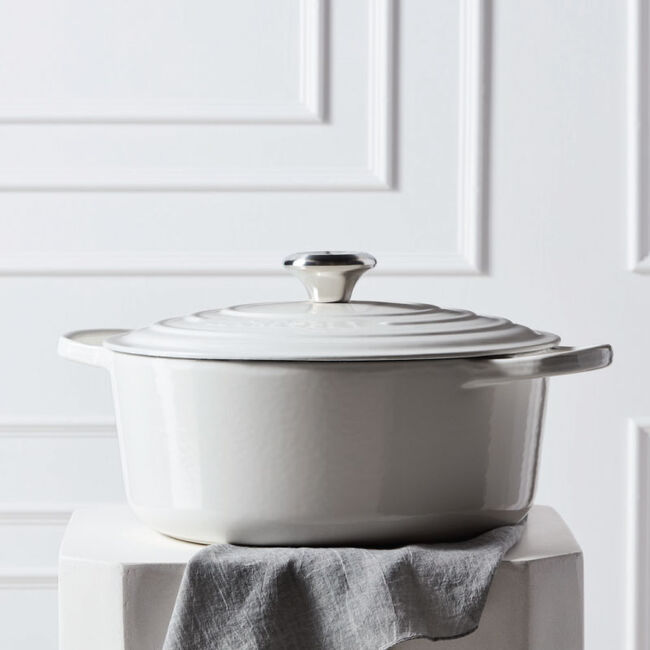 Round Dutch Oven | Le Creuset® Official Site