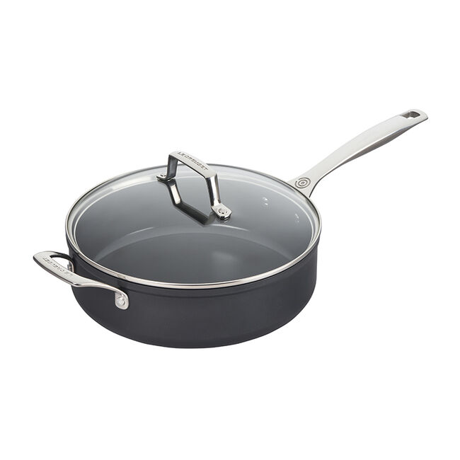 Essential Non-stick Ceramic Sauté Pan with Glass Lid | Le Creuset®