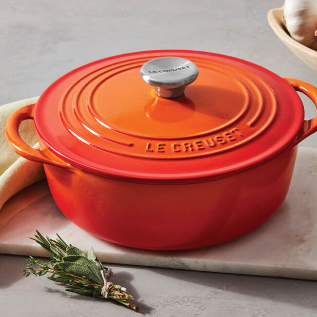 Traditional Shallow Round Oven | Le Creuset®