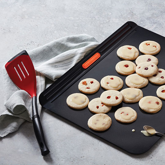 The Best Utensils for Le Creuset Cookware | Le Creuset® Official Site