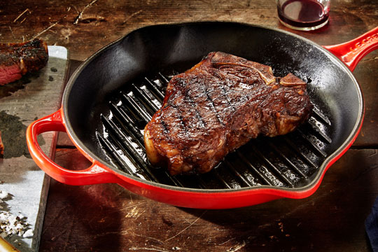 Cooking Class: How to Sear in Skillets and Grill Pans | Le Creuset ...