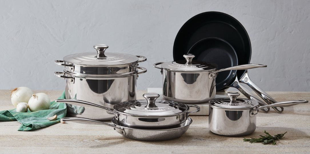 Signature Stainless Steel 12-Piece Cookware Set | Le Creuset®