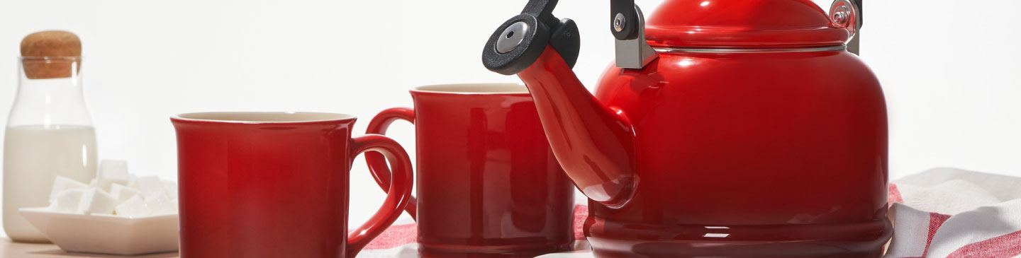 Tea Kettles, Whistling Kettles Shop | Le Creuset® Official Site