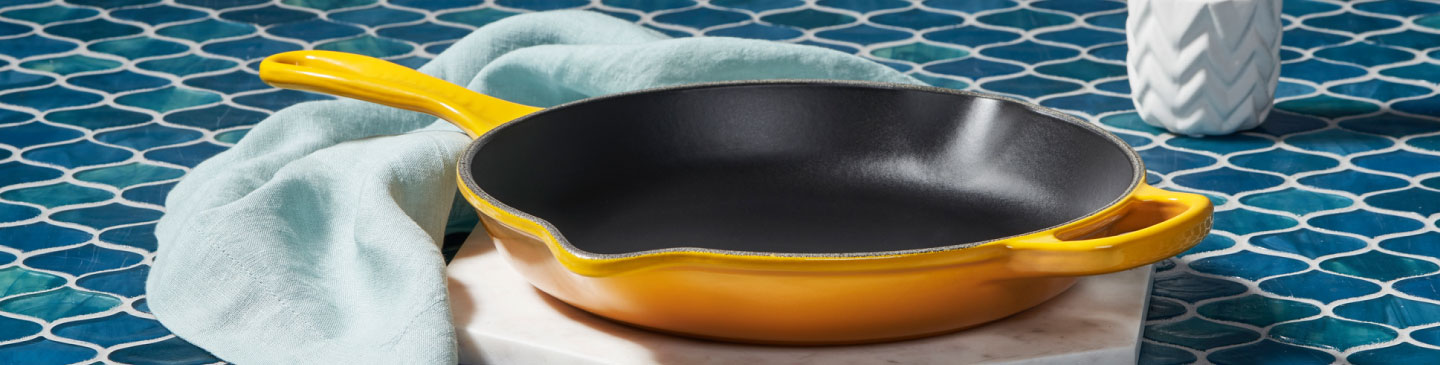 Skillets, Fry Pans, Saute Pans Shop | Le Creuset® Official Site